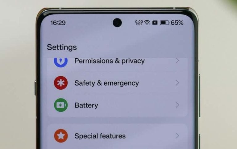 What model is my phone? Here's how to find out | musicMagpie